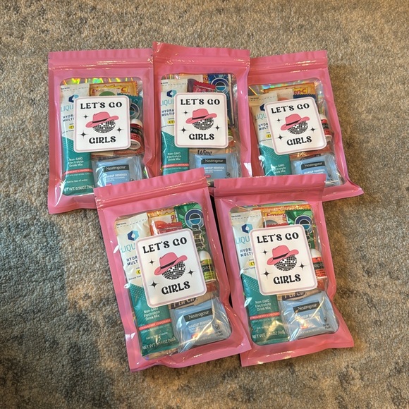 Party Supplies | Lets Go Girls Party Pack Nwt Set Of 5 | Poshmark